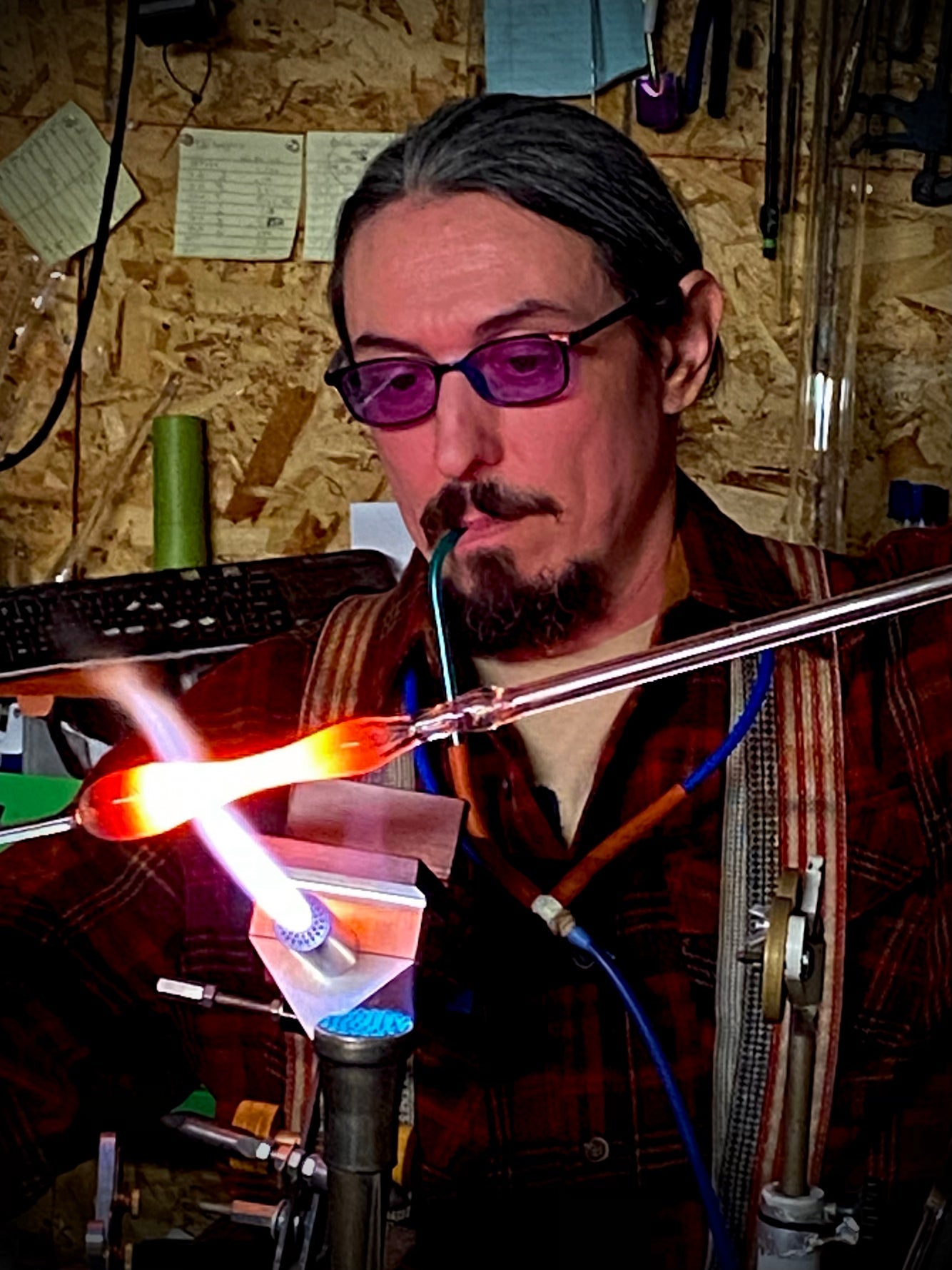 Dobbie Wan Glass – GiggleGlass