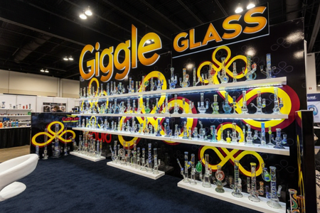 Top Glass Artist Trade Shows: Glassroots Art Show – GiggleGlass