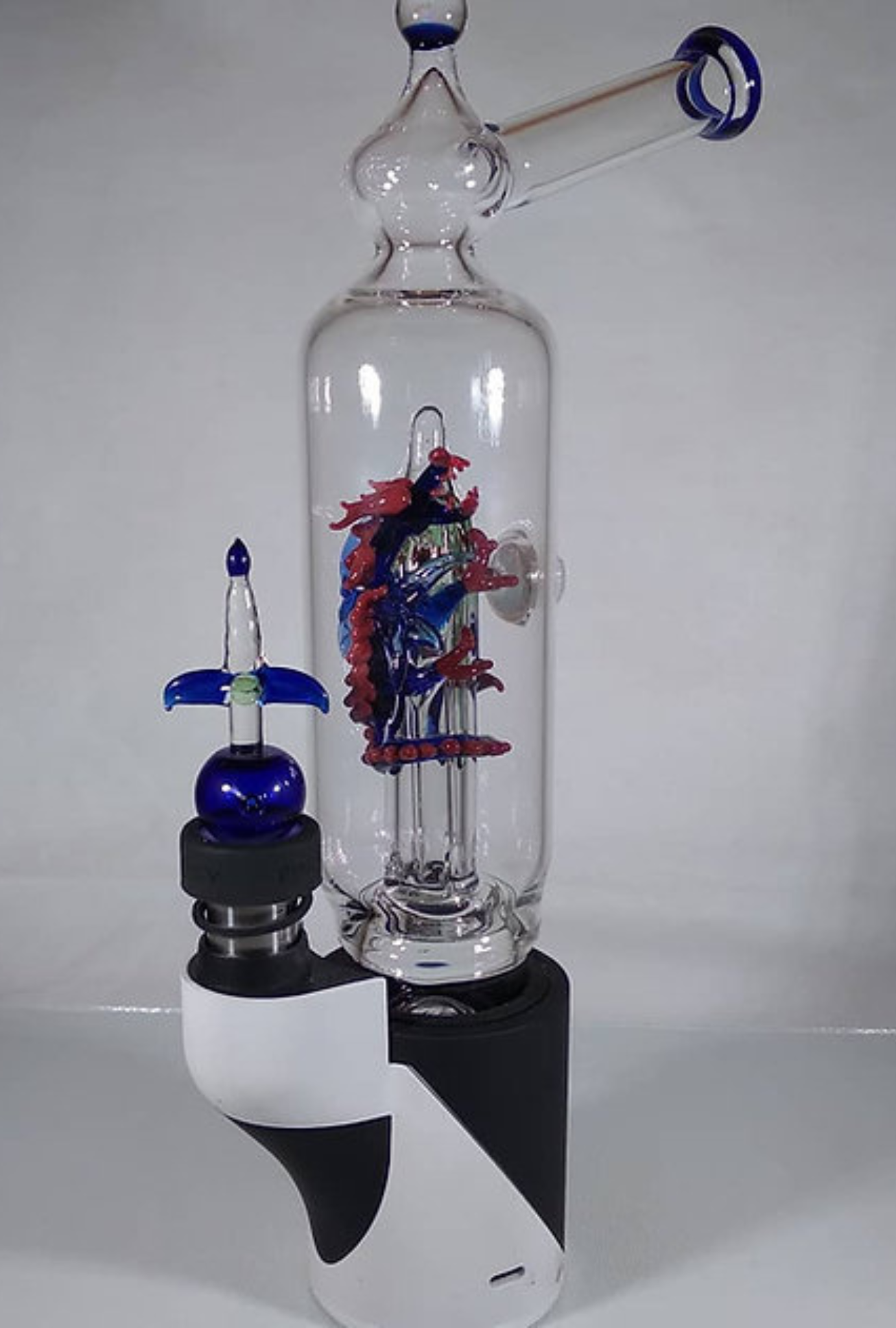 A Guide to Magnet Bongs: Never Lose Your Lighter Again – GiggleGlass