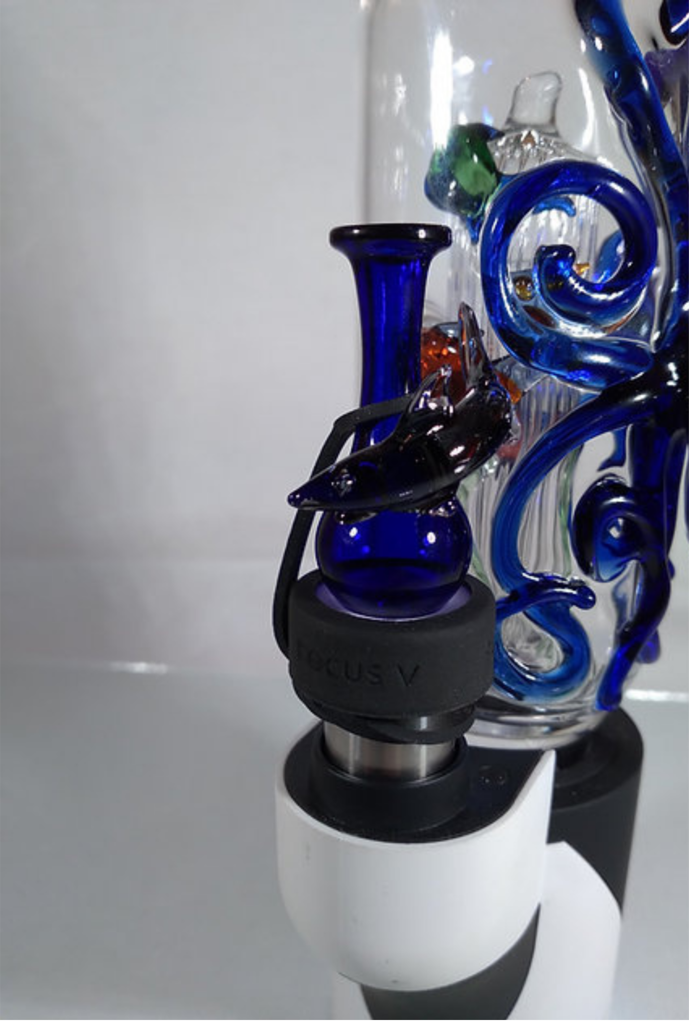 16” Redline White Beaker Bong with LED – GiggleGlass – USA Made Bongs ...