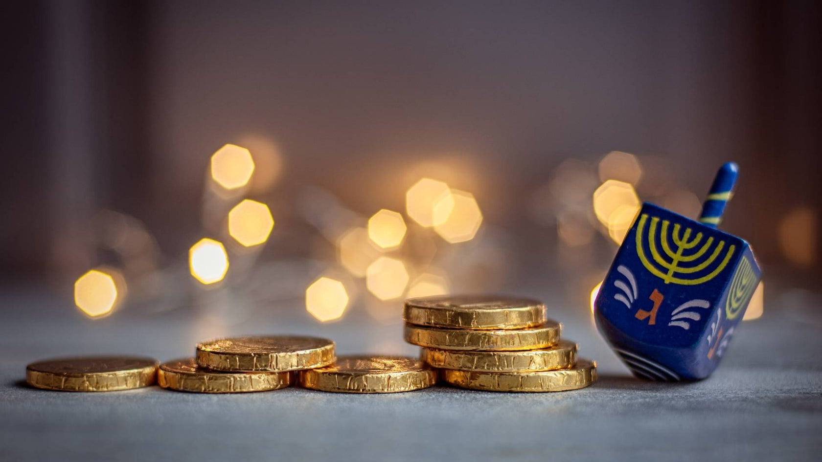 Lighting Up Hanukkah: Your Guide to Smoking Celebrations – GiggleGlass ...